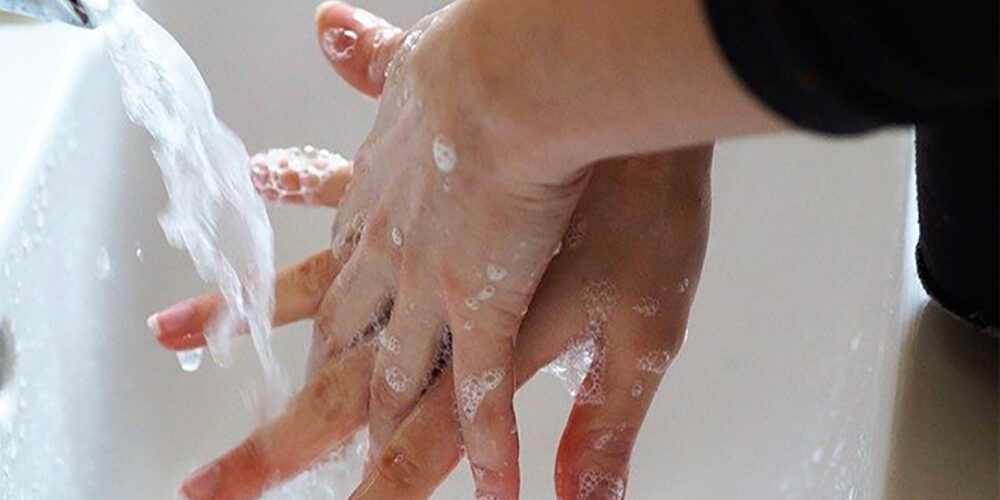 Not even a global pandemic can stop poor hand hygiene, Curtin study ...